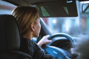 6 Good Driving Habits That Every Driver Should Develop - Dr. Handicap